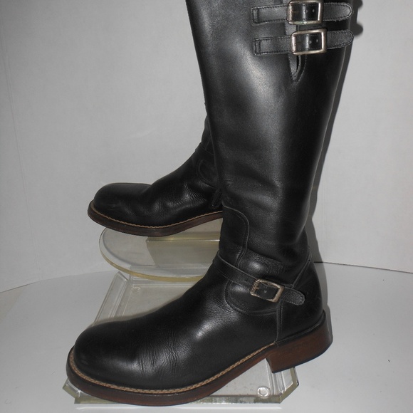 Cesare Paciotti | Shoes | Cesare Paciotti Heros Black Leather Boots ...